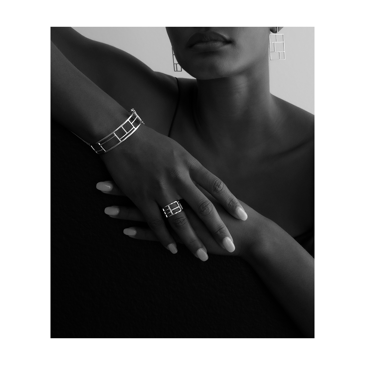 Women Bracelets – MATEO